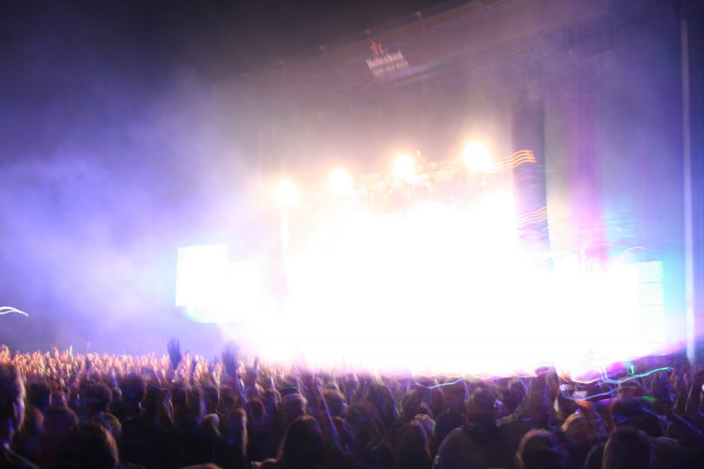 light - Stage Traveler – Corey Bell